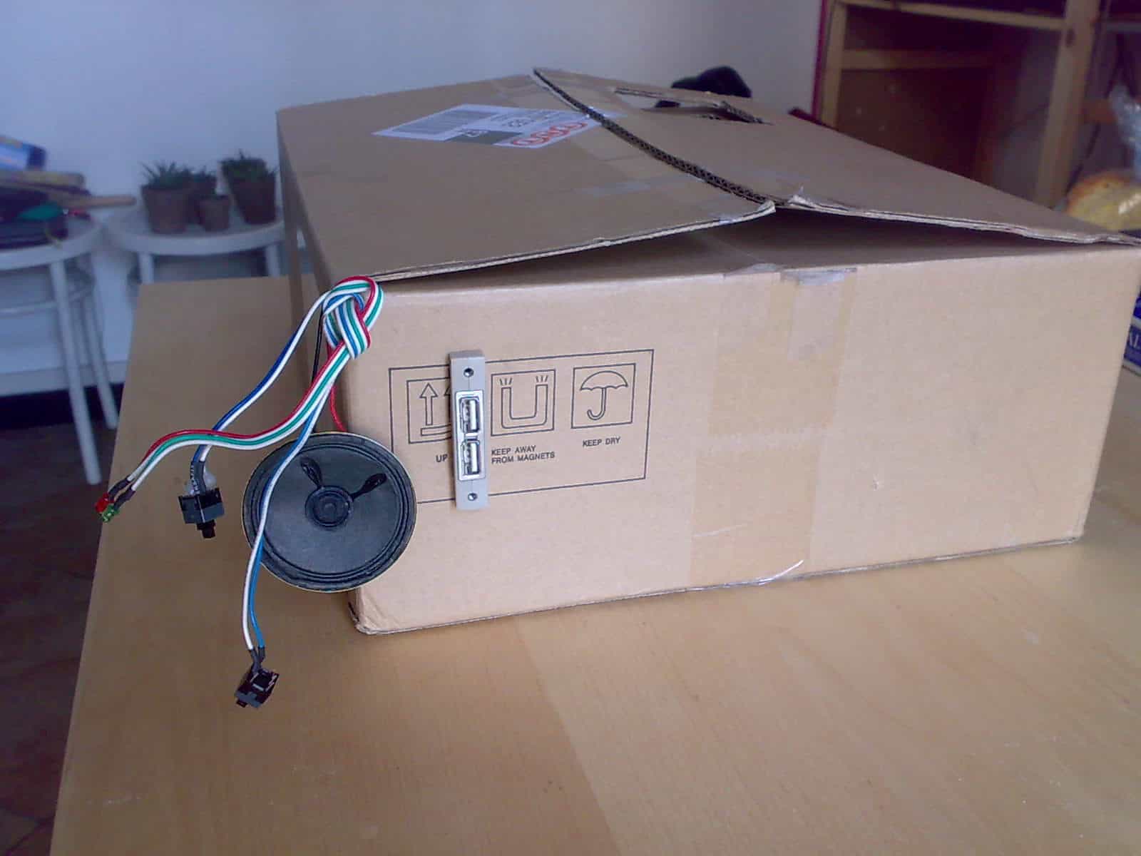 Cardboard Pcbox • Recyclart